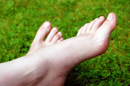 "Pieds Nus" Images – Browse 967 Stock Photos, Vectors, and Video ...