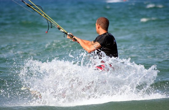 「Kiten」の画像 - 1,982 件の Stock 写真、ベクターおよびビデオ | Adobe Stock