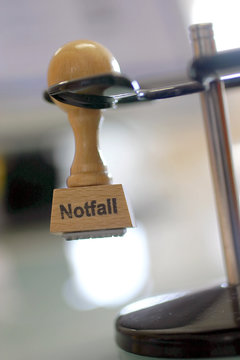 Notfall bilder – Bläddra bland 18,033 stockfoton, vektorer och videor ...