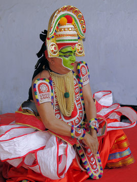 Ottamthullal Images – Browse 5 Stock Photos, Vectors, and Video | Adobe ...