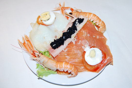 Elbot bilder – Bläddra bland 15 stockfoton, vektorer och videor | Adobe ...