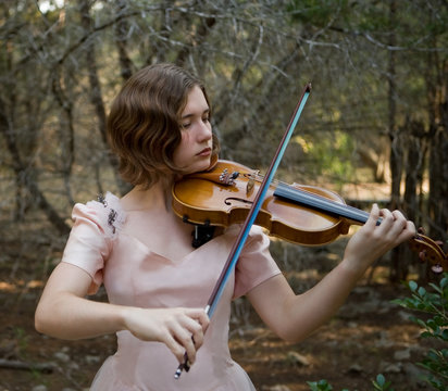 รูปภาพBluegrass – เลือกดูภาพถ่ายสต็อก เวกเตอร์ และวิดีโอ6,438 | Adobe Stock