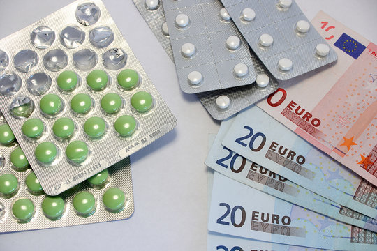 「Pharmaka」の写真素材 | 717件の無料イラスト画像 | Adobe Stock