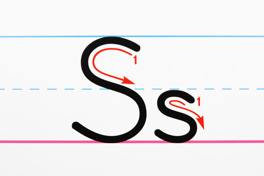 Calligraphy Letter S Images – Browse 32,419 Stock Photos, Vectors, and ...
