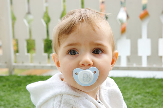 Fopper Bilder – Durchsuchen 84,304 Archivfotos, Vektorgrafiken und ...