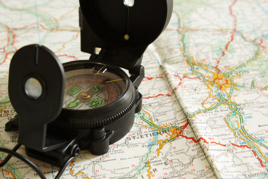 รูปภาพAzimut – เลือกดูภาพถ่ายสต็อก เวกเตอร์ และวิดีโอ338 | Adobe Stock