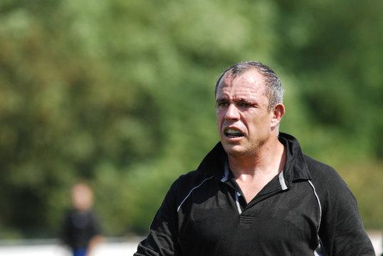 Rugbyman Bilder – Durchsuchen 678 Archivfotos, Vektorgrafiken und ...