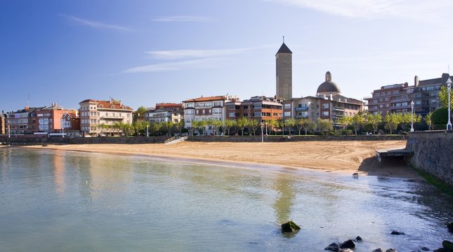 LAS 1,689 MEJORES IMÁGENES, FOTOS DE ARCHIVO Y VECTORES DE Getxo ...