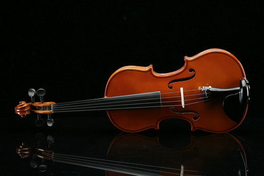 รูปภาพSviolinata – เลือกดูภาพถ่ายสต็อก เวกเตอร์ และวิดีโอ12 | Adobe Stock