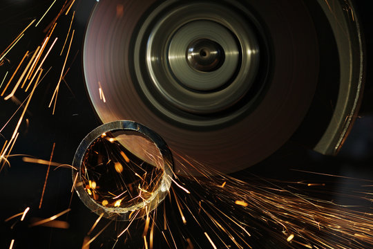 Flexen-Bilder: Stock-Fotos & -Videos. | Adobe Stock