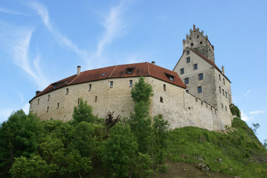 「Katzenstein」の写真素材 | 135件の無料イラスト画像 | Adobe Stock