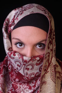 Tschador Images – Browse 48 Stock Photos, Vectors, and Video | Adobe Stock