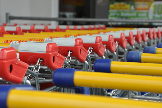 Discounter bilder – Bläddra bland 10,741 stockfoton, vektorer och ...