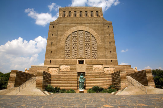 Voortrekkers-Bilder: Stock-Fotos & -Videos. | Adobe Stock