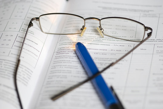 「Boock」の写真素材 | 314件の無料イラスト画像 | Adobe Stock