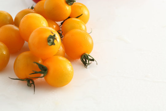 รูปภาพKirschtomate – เลือกดูภาพถ่ายสต็อก เวกเตอร์ และวิดีโอ1,818 ...