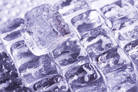 รูปภาพFrozon – เลือกดูภาพถ่ายสต็อก เวกเตอร์ และวิดีโอ66 | Adobe Stock