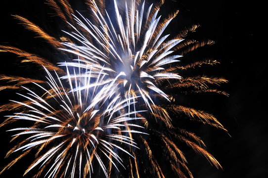 Pyro Bilder – Durchsuchen 7,916 Archivfotos, Vektorgrafiken und Videos ...