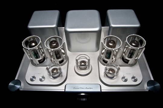 "Tube Amplifier" Bilder – Durchsuchen 480 Archivfotos, Vektorgrafiken ...
