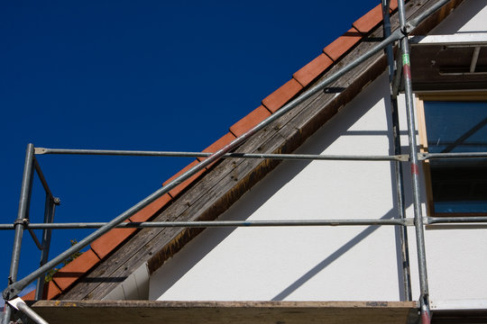 Dachkasten Immagini - Sfoglia 15 foto, vettoriali e video Stock | Adobe ...