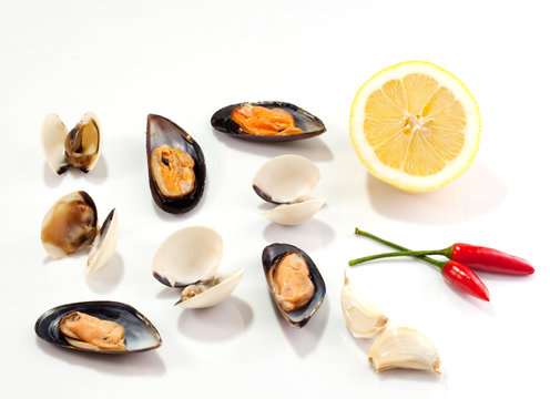รูปภาพVongole – เลือกดูภาพถ่ายสต็อก เวกเตอร์ และวิดีโอ8,043 | Adobe Stock