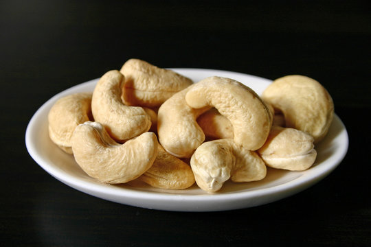 Anacarde Images – Browse 36 Stock Photos, Vectors, and Video | Adobe Stock