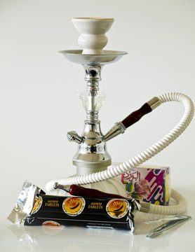 Fajka bilder – Bläddra bland 1,212 stockfoton, vektorer och videor ...