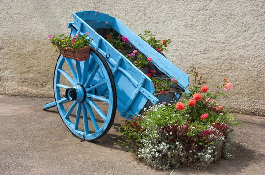 Charrette 이미지 – 찾아보기 1,558 스톡 사진, 벡터 및 비디오 | Adobe Stock