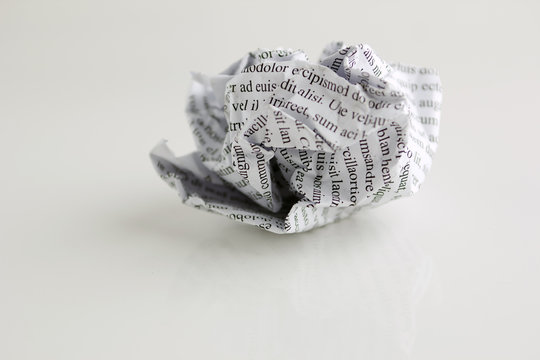 Papierkneul Imagens – Procure 10 fotos, vetores e vídeos | Adobe Stock