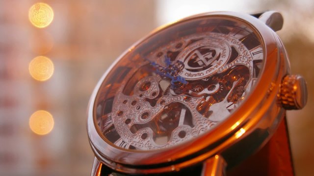 「Horometer」の写真素材 | 24件の無料イラスト画像 | Adobe Stock