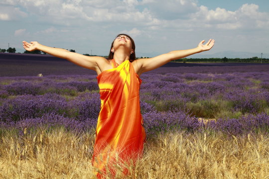 รูปภาพUpraise – เลือกดูภาพถ่ายสต็อก เวกเตอร์ และวิดีโอ11,551 | Adobe Stock