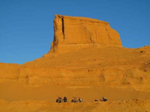 รูปภาพKalut – เลือกดูภาพถ่ายสต็อก เวกเตอร์ และวิดีโอ709 | Adobe Stock