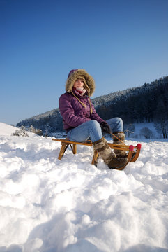 รูปภาพHolzrodel – เลือกดูภาพถ่ายสต็อก เวกเตอร์ และวิดีโอ131 | Adobe Stock