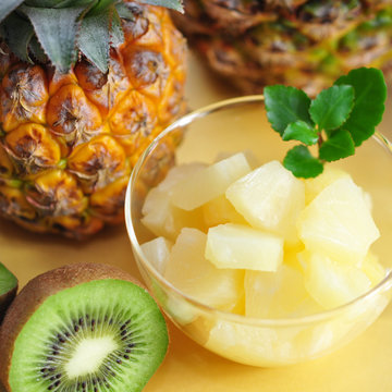 Mini-Ananas Images – Browse 27 Stock Photos, Vectors, and Video | Adobe ...