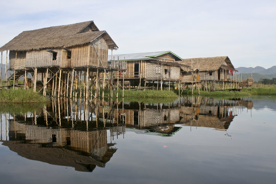 รูปภาพPalafitta – เลือกดูภาพถ่ายสต็อก เวกเตอร์ และวิดีโอ13,148 | Adobe ...