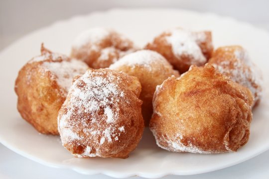 รูปภาพKruller – เลือกดูภาพถ่ายสต็อก เวกเตอร์ และวิดีโอ4,147 | Adobe Stock