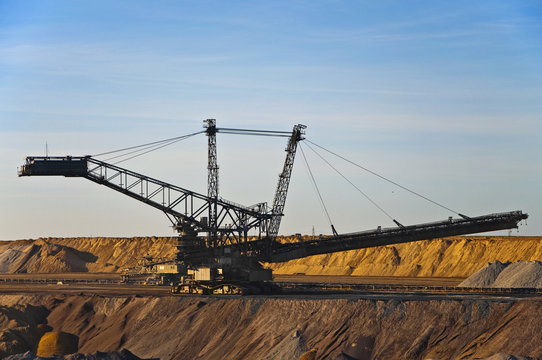 Kohlebagger 影像 – 瀏覽 153 個素材庫相片、向量圖和影片 | Adobe Stock