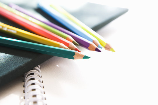 「鉛筆」の画像 - 2,090,962 件の Stock 写真、ベクターおよびビデオ | Adobe Stock