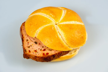 Bilder und Videos suchen: leberkässemmel