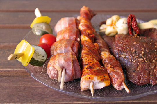 Grillfleisch Images – Browse 7,559 Stock Photos, Vectors, and Video ...