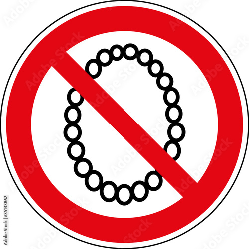 "Verbotsschild Tragen von Halsketten Halsschmuck verboten" Stockfotos ...