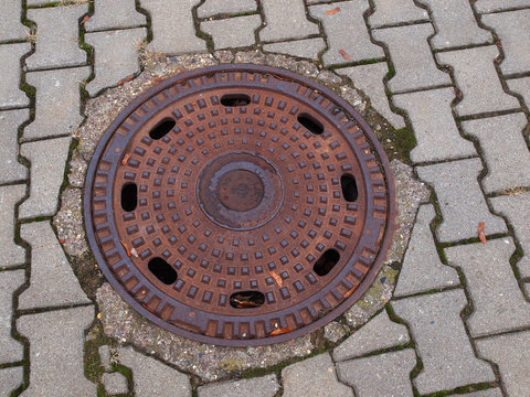 รูปภาพAbwasserdeckel – เลือกดูภาพถ่ายสต็อก เวกเตอร์ และวิดีโอ19 | Adobe ...