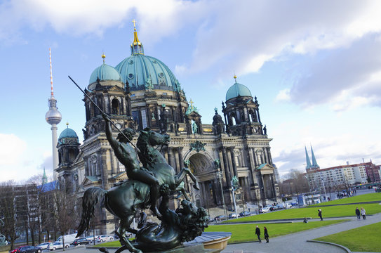 Historismus-Bilder: Stock-Fotos & -Videos. | Adobe Stock