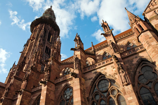 Freikirche Bilder – Durchsuchen 9,202 Archivfotos, Vektorgrafiken und ...