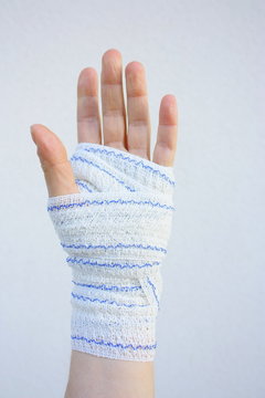 Poignet Images – Browse 1,309 Stock Photos, Vectors, and Video | Adobe ...