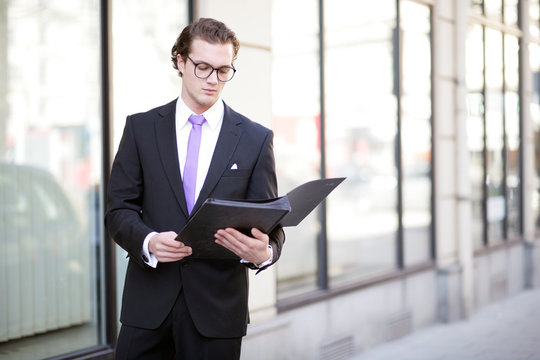 Durchgehen Images – Browse 202 Stock Photos, Vectors, and Video | Adobe ...