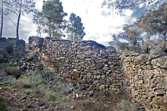 Mampuesto Images – Browse 42 Stock Photos, Vectors, and Video | Adobe Stock