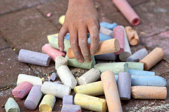 Kreiden 이미지 – 찾아보기 550 스톡 사진, 벡터 및 비디오 | Adobe Stock