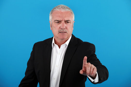 Nagger Bilder – Durchsuchen 1,594 Archivfotos, Vektorgrafiken und ...