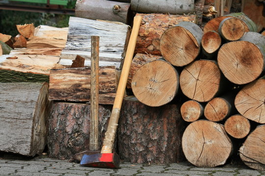 Holzhacken bilder – Bläddra bland 13,744 stockfoton, vektorer och ...